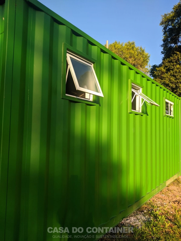 DEPÓSITO COM 2 BANHEIROS PNE 15M²